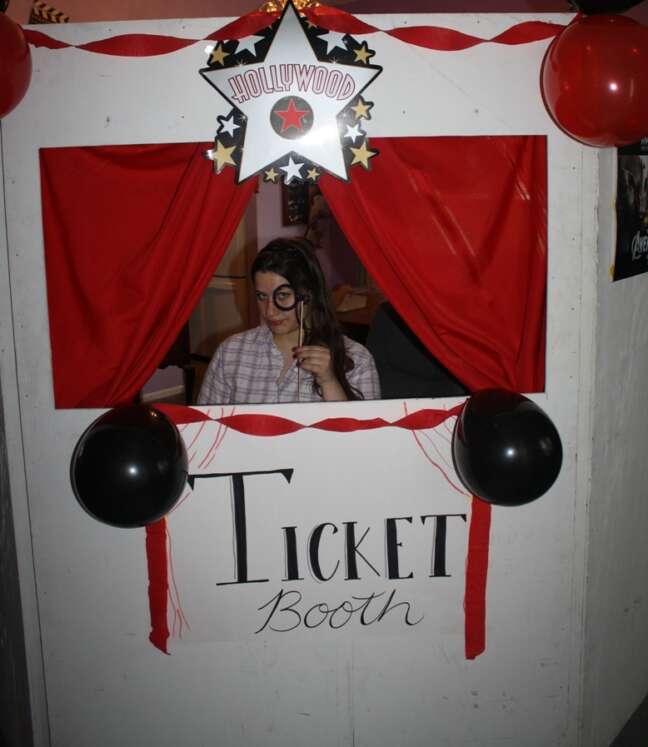 Backyard Movie Night – Best Summer Memory Ever! – Powerline Productions